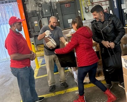 Employee turkey giveaway8 – Color Carton Corporation